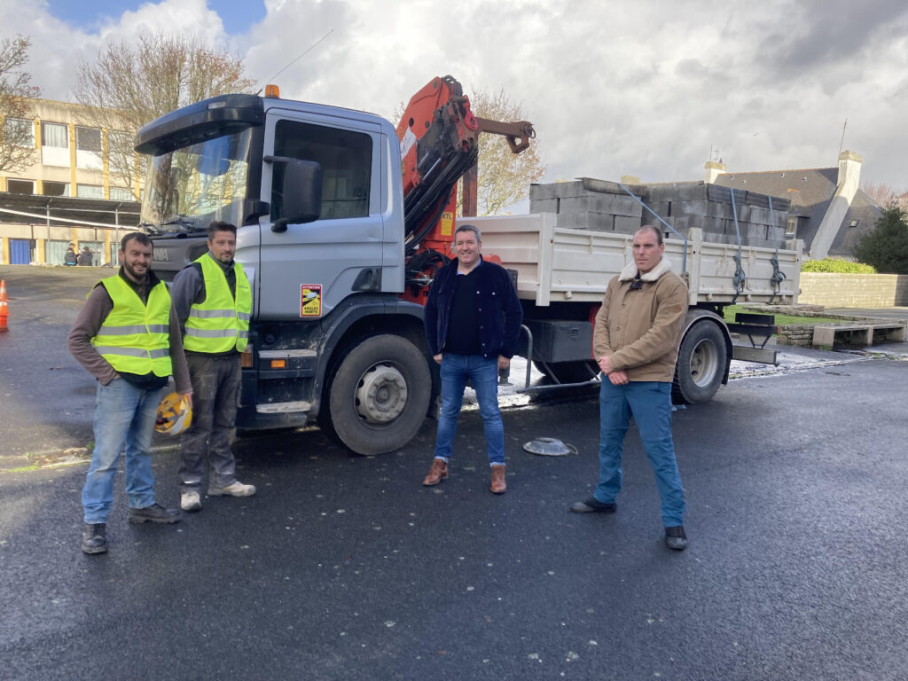 Lycée des métiers Saint-Gabriel | Formation CACES R490 (Grues de ...